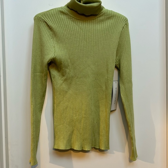 Madison Grey New York | Sweaters | New Madison Grey New York Light Sage ...